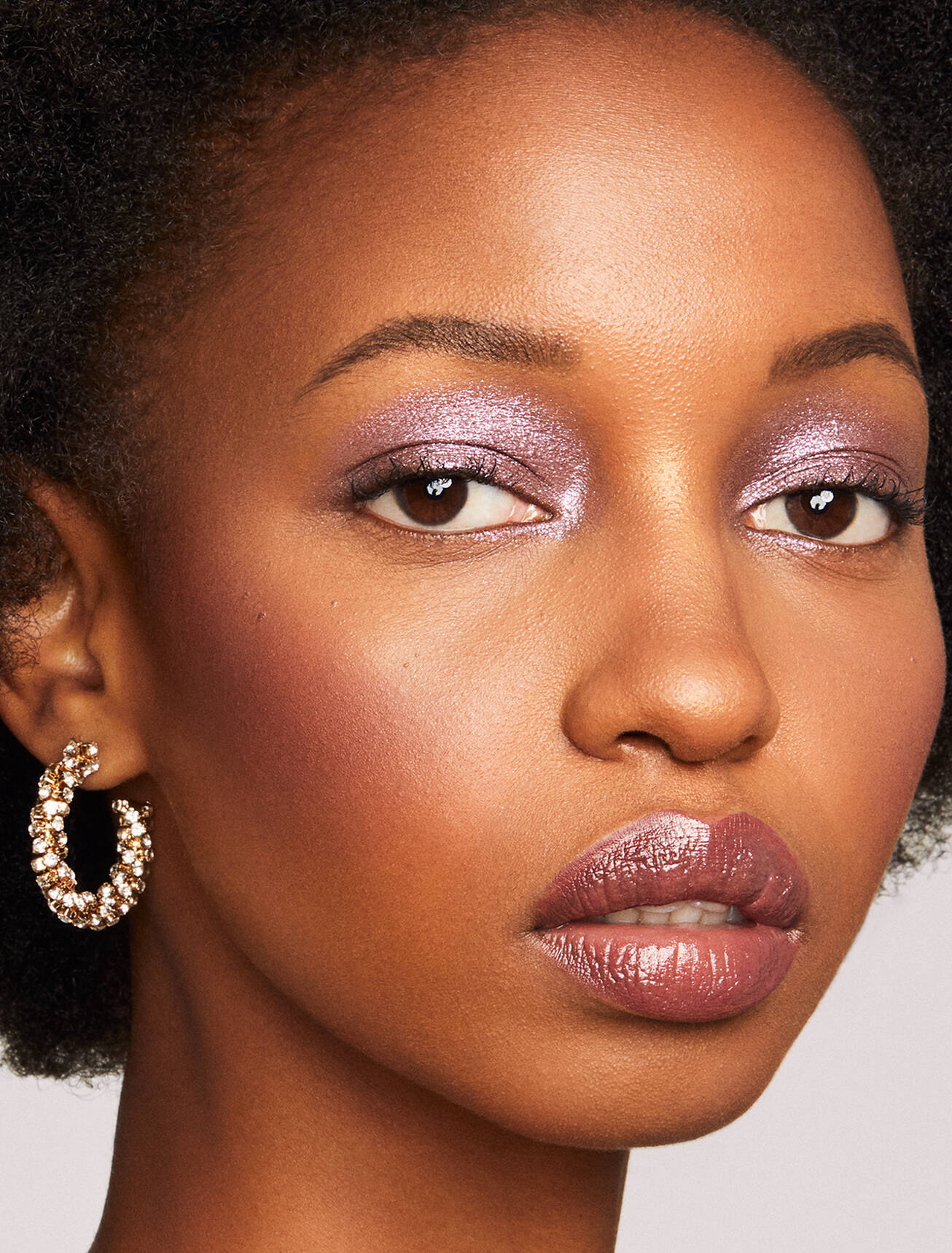 24/7 Moondust Glitter Eyeshadow Singles | Urban Decay