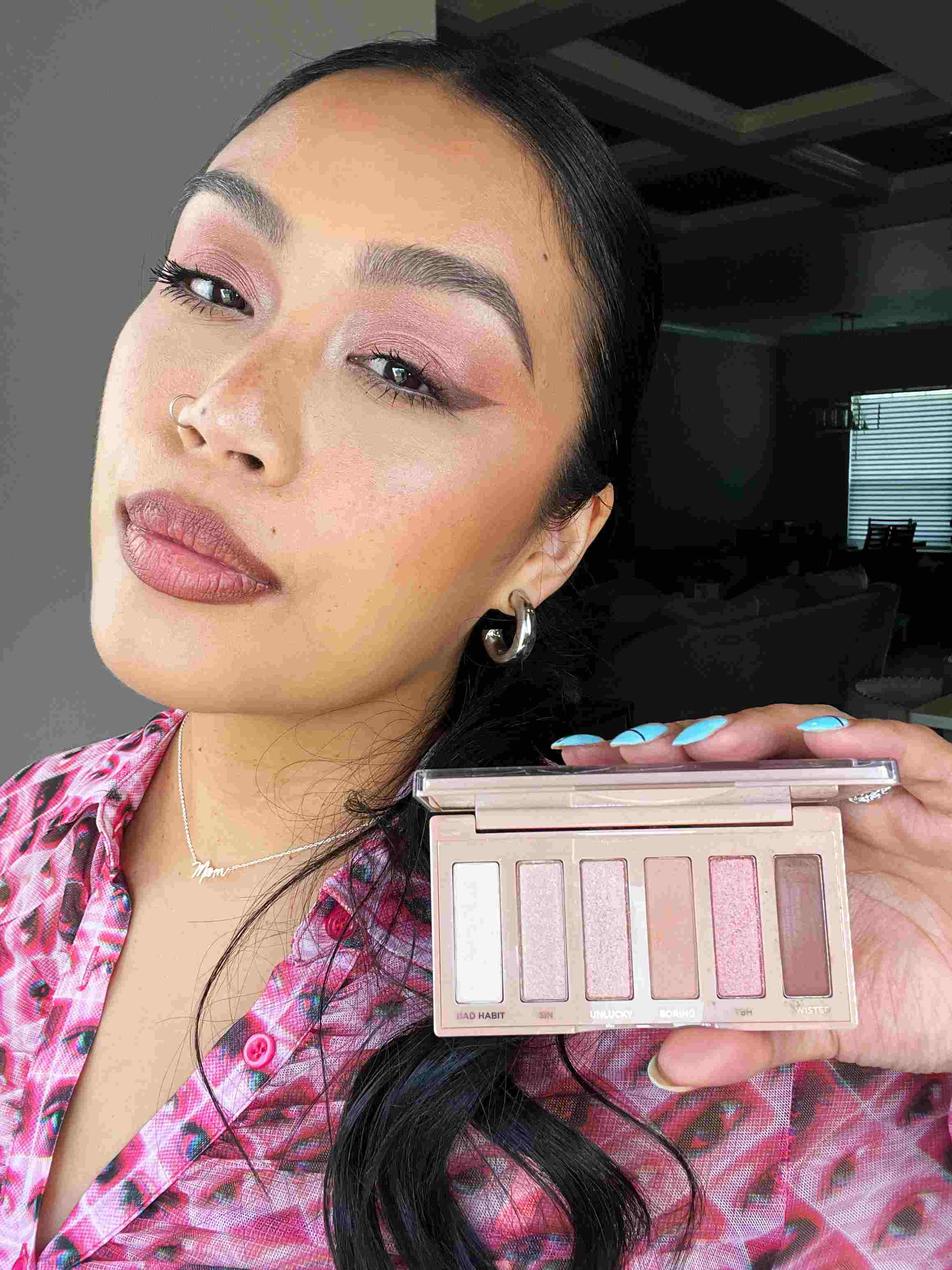 Soft Glam Makeup Looks & Ideas to Try ASAP in 2023 - Urban Decay